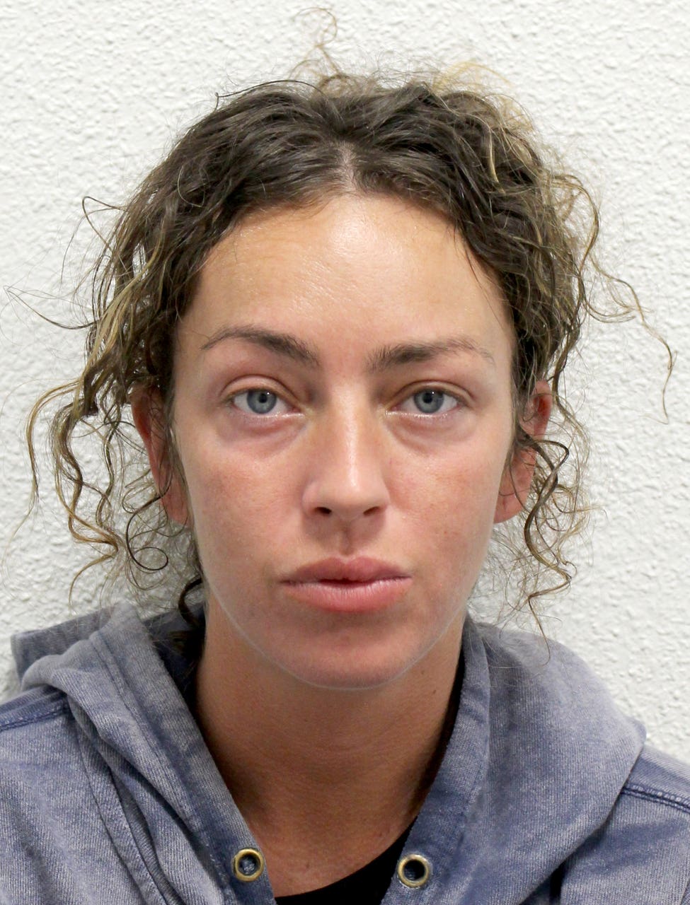 Crime gang headed by ‘gangster granny’ jailed for dealing drugs worth £ ...