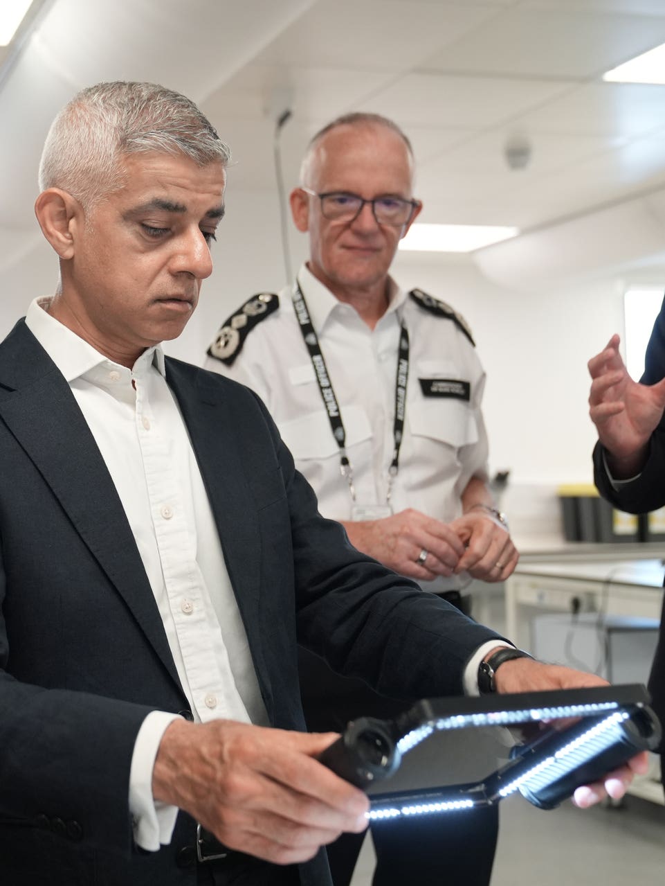 Mayor says device to assess bruising to darker skin shows police have ...