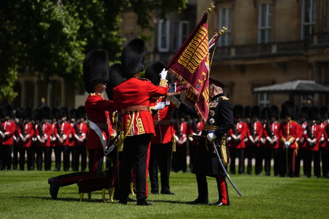 King hails ‘enduring spirit’ of long-serving Grenadier Guards ...