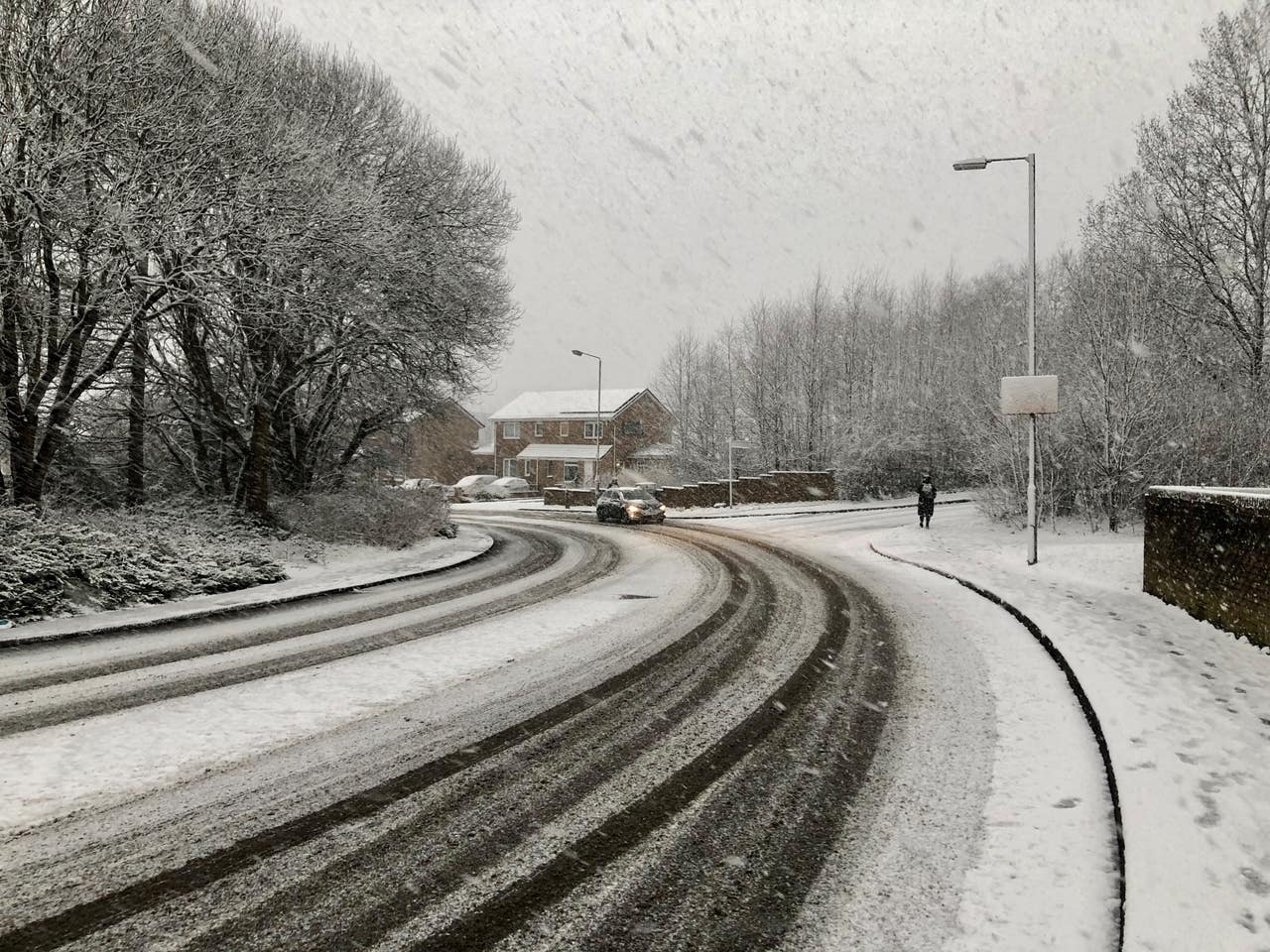 Icy conditions for rush hour motorists amid weather warning | Runcorn ...