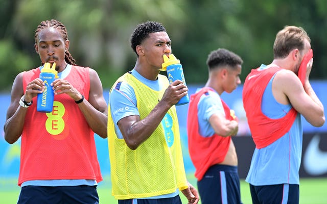 England World Cup prep shaped by heat and travel demands – performance ...