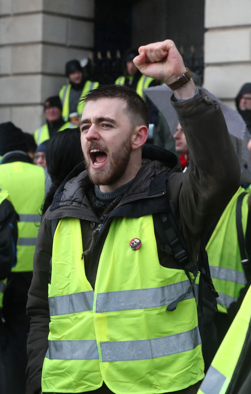 Yellow jacket demo in Dublin shows solidarity for French protesters ...