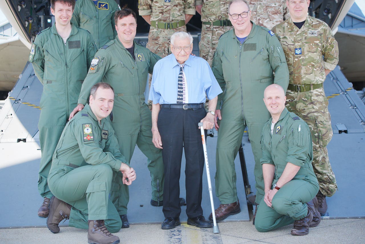 RAF veteran, 99, will remember friends ‘who didn’t make it’ on VE Day ...