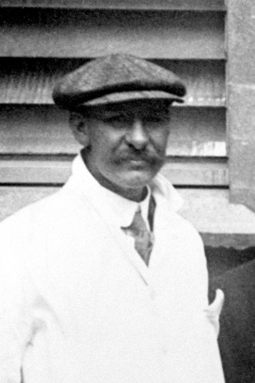 Who missed out on blue plaque tributes? | Shropshire Star