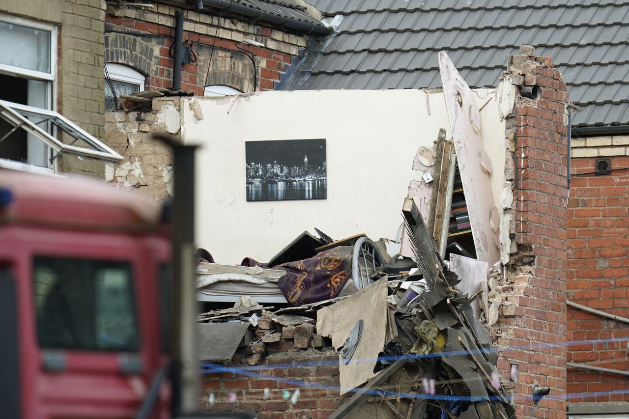 Father who died in house explosion named by police | Alloa and ...