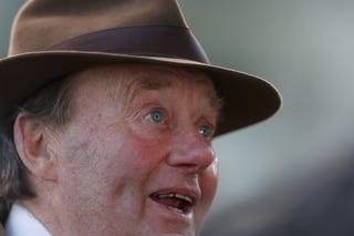 Impose Toi steps up for Long Walk win | Clacton and Frinton Gazette