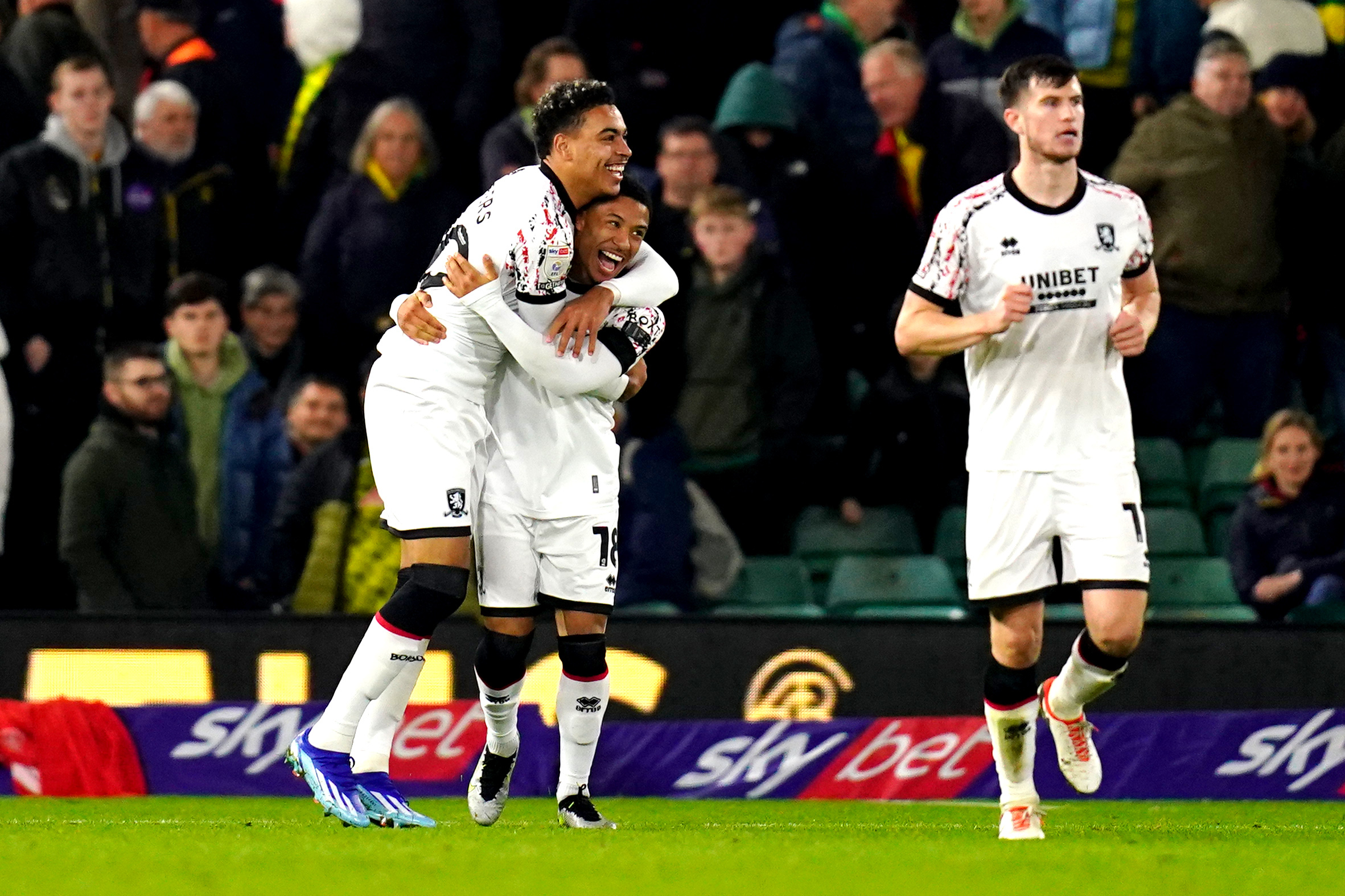 Rejuvenated Middlesbrough make it six wins in a row after beating ...