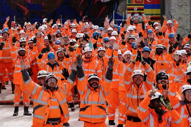 Machine Digging Hs2s Longest Tunnel Breaks Through Guernsey Press