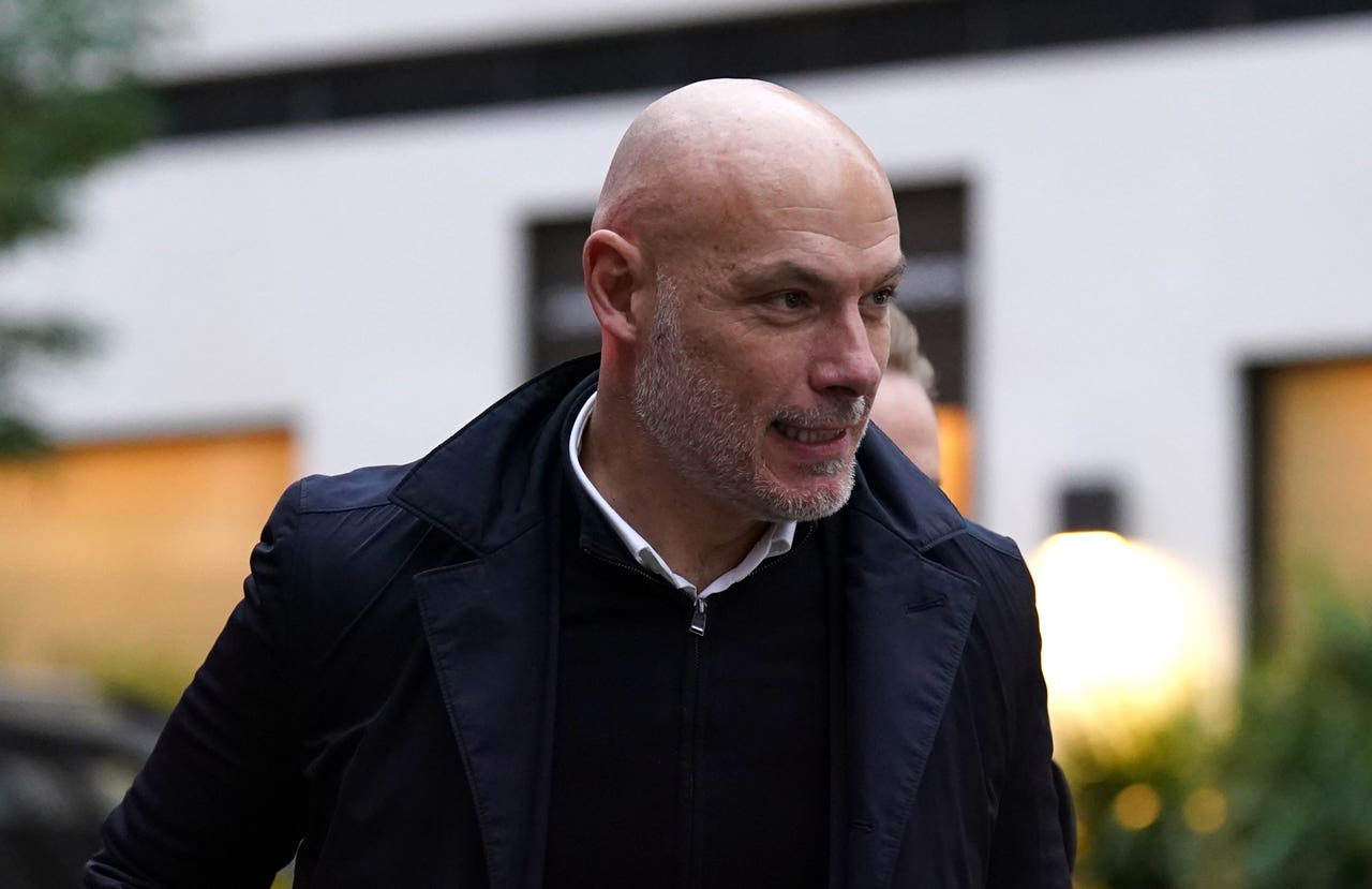 Delay in ruling out Man City goal at Newcastle due to lack of offside ...