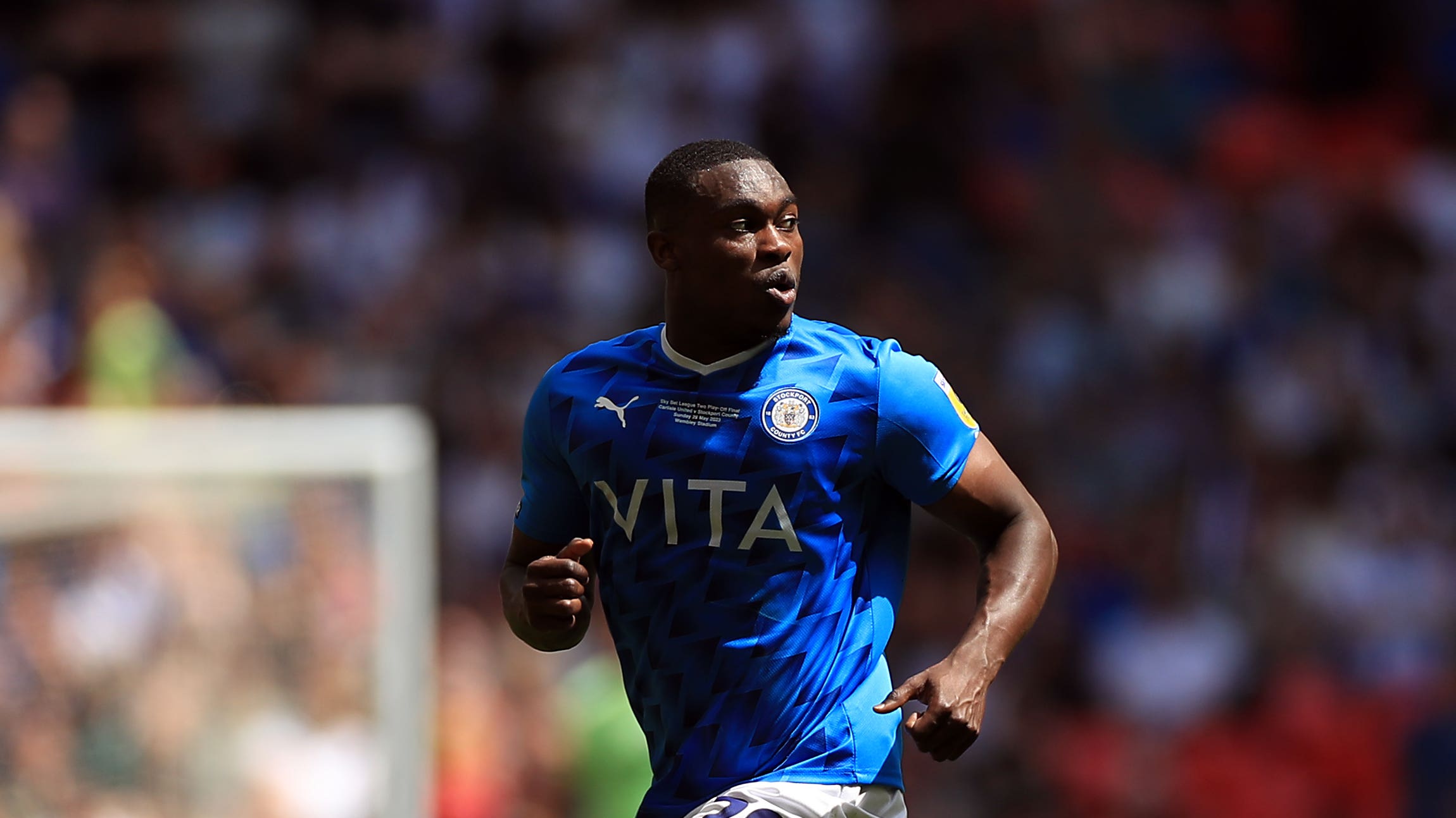 Stockport 5-0 Wrexham: Olaofe grabs hat-trick to stun visitors | LiveScore