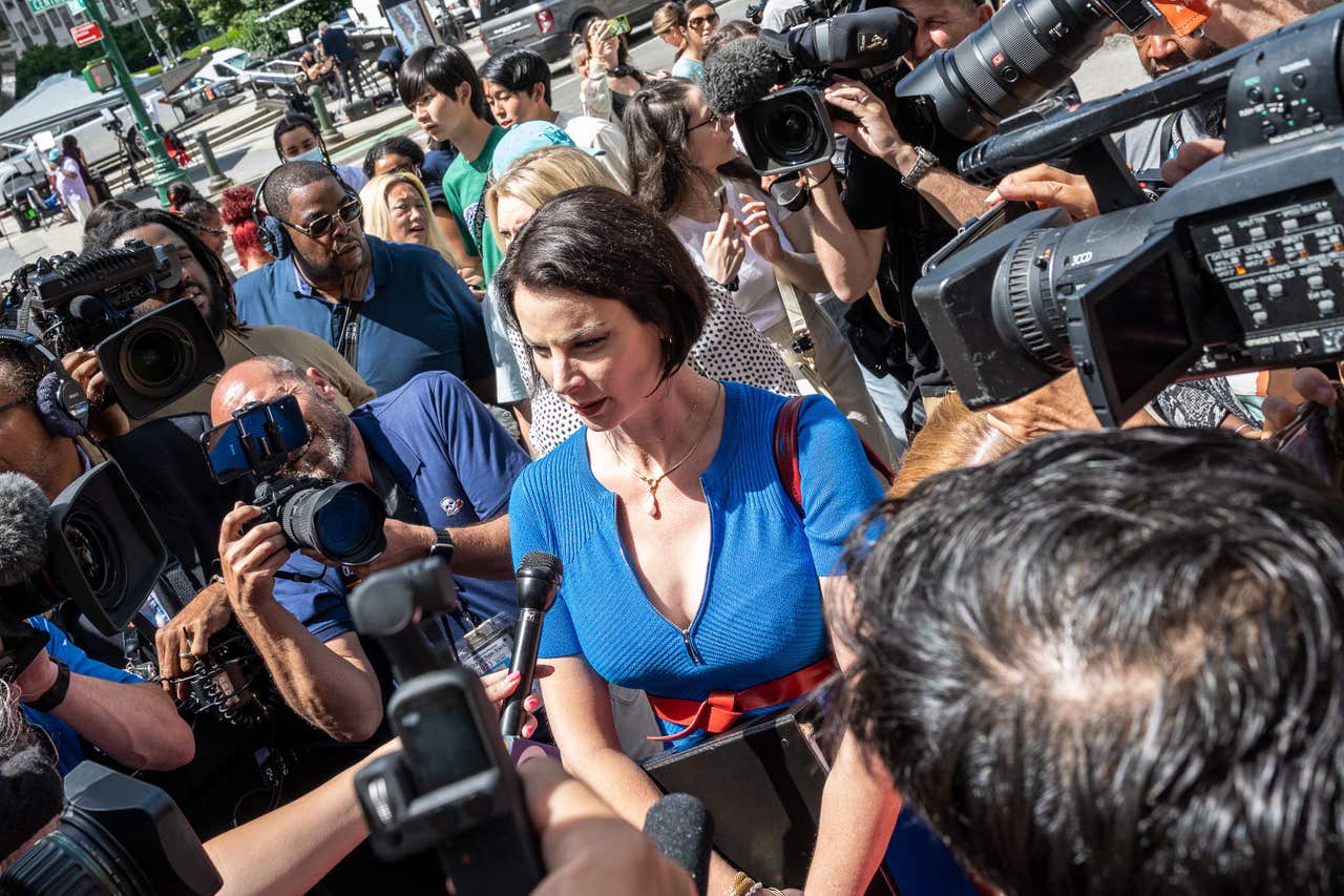 Sex tapes filmed of Duke of York and Richard Branson, Epstein victim ...