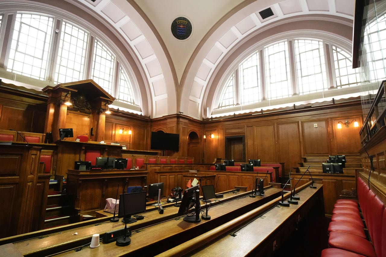 Jury trials to be scrapped in some cases in bid to tackle court backlog ...