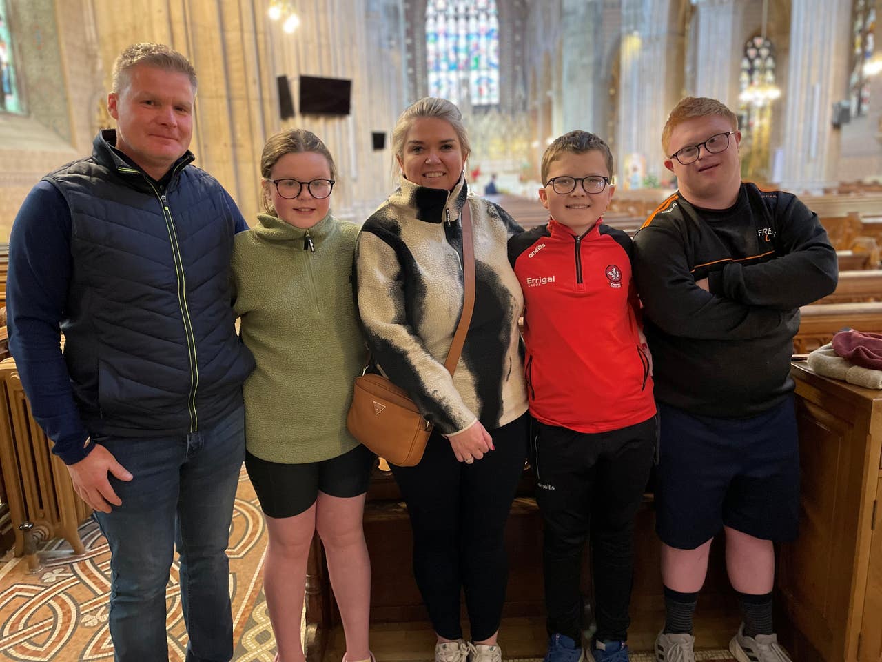 Cathedral bells ring out 88 times as people pay respects to Pope in ...