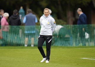 Laura Coombs named in England’s 26-player squad for Arnold Clark Cup ...