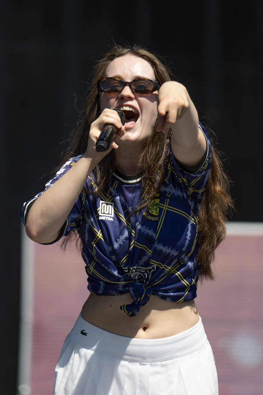 It was really fun… but I’m not feeling well: Sigrid powers through ...