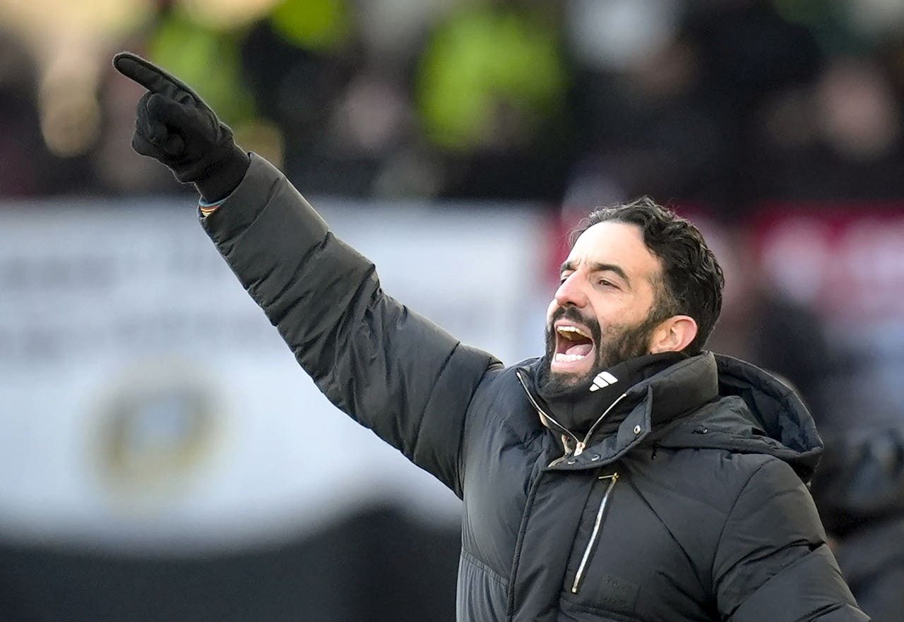 Michael Carrick arrives at Carrington for first full day as Man Utd ...