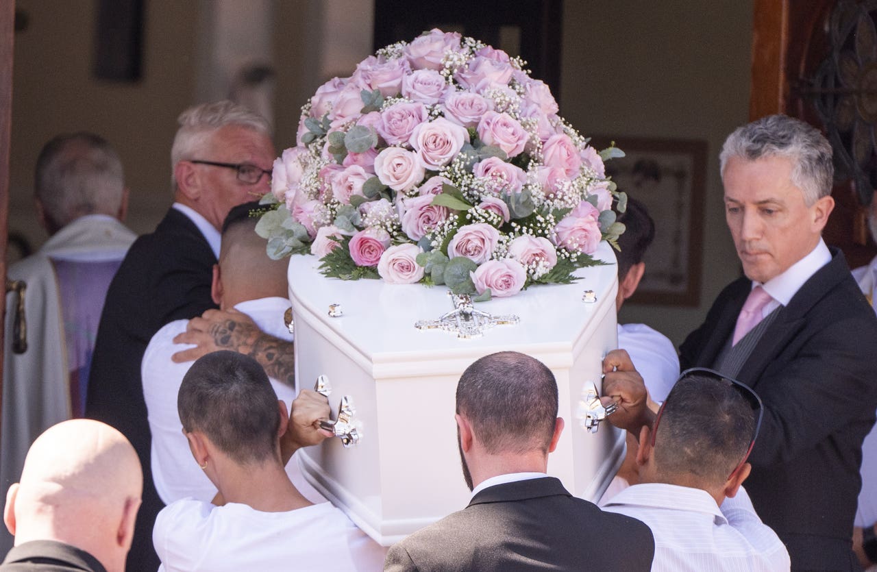Hundreds gather to pay respects at funeral of Alice da Silva Aguiar in ...