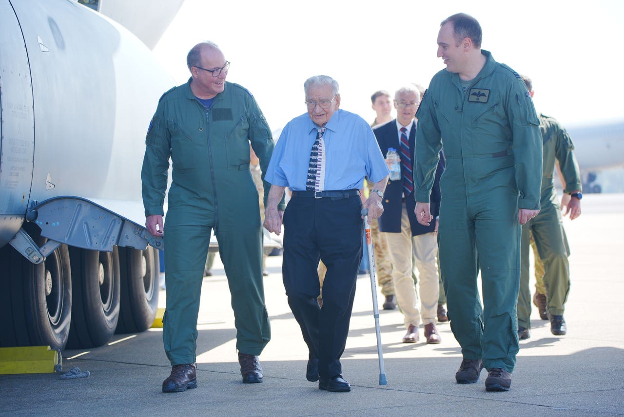 RAF veteran, 99, will remember friends ‘who didn’t make it’ on VE Day ...