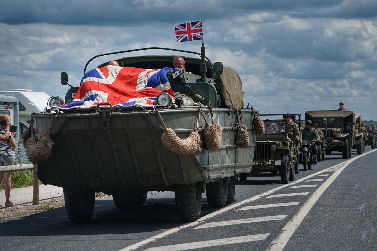 D-Day 75 live: Veterans saluted on Normandy anniversary | Express & Star