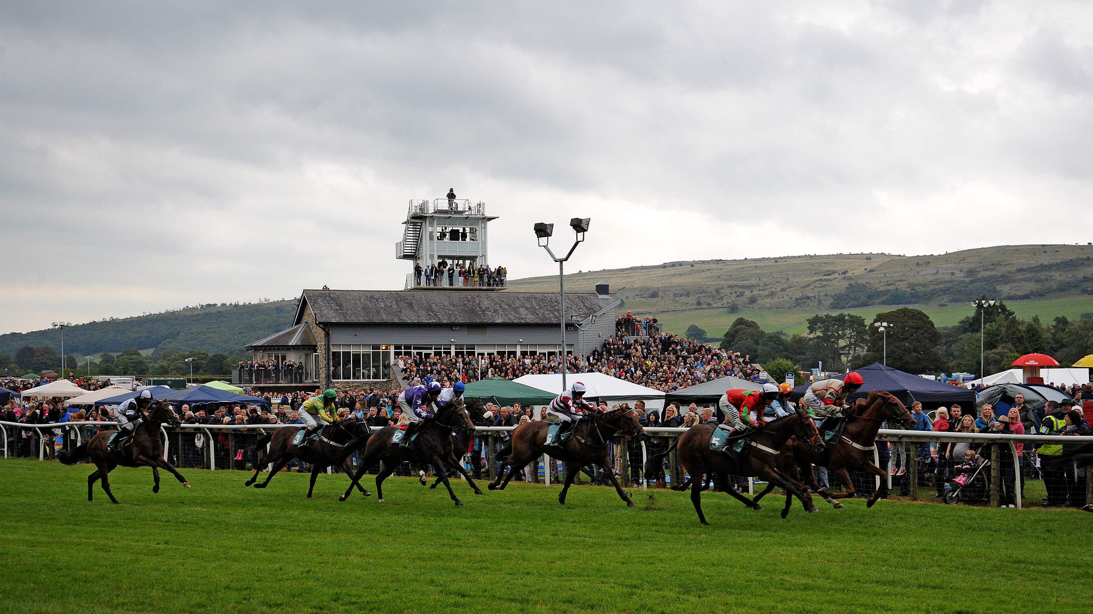 Cartmel race voided due to early faller