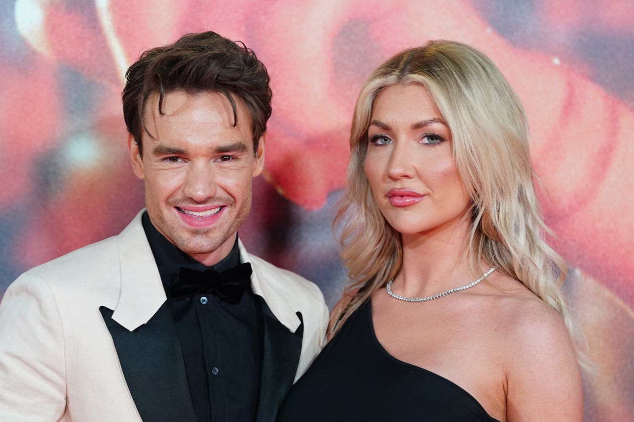 Liam Payne death: Police seize items during raid on Buenos Aires hotel ...