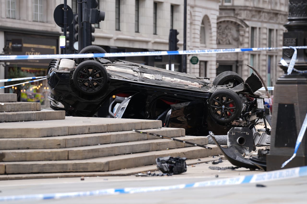 Two injured after car crashes near Piccadilly Circus roundabout | News ...