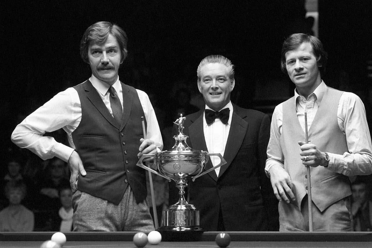 Alex Higgins rocketed snooker into popular TV age - Jersey Evening Post