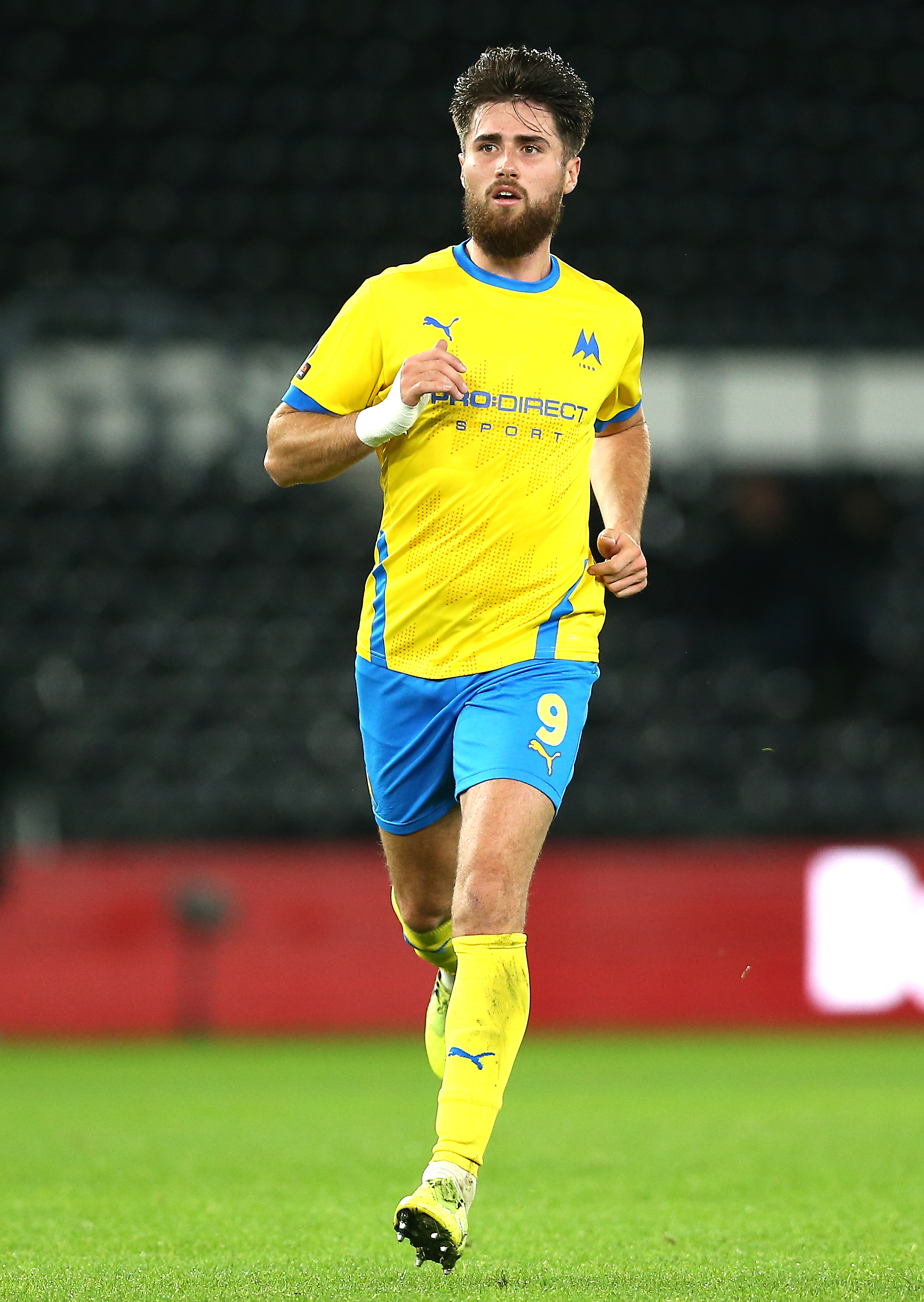 Aaron Jarvis bags brace as Yeovil beat Maidenhead | LiveScore