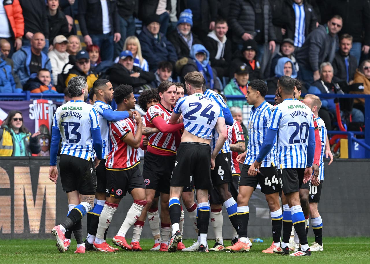 Sheffield United win Steel City derby to draw level at Championship ...