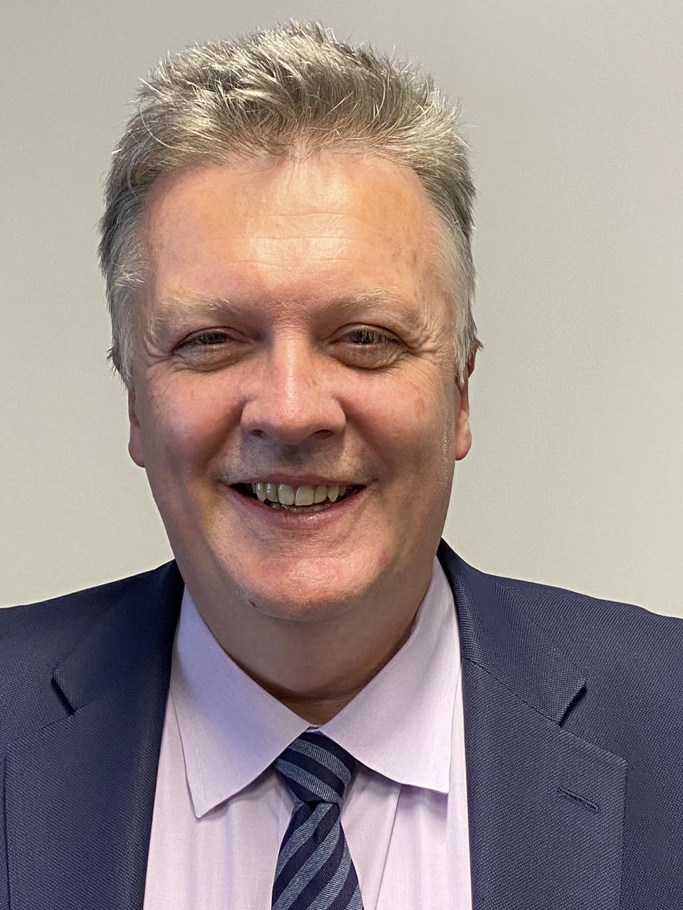 Bank chief economist warns against making further rate cuts ‘too ...