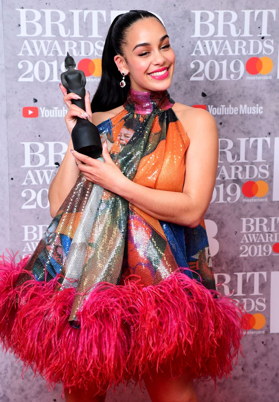 Jorja Smith: Not fitting into sample size clothing made me more ...