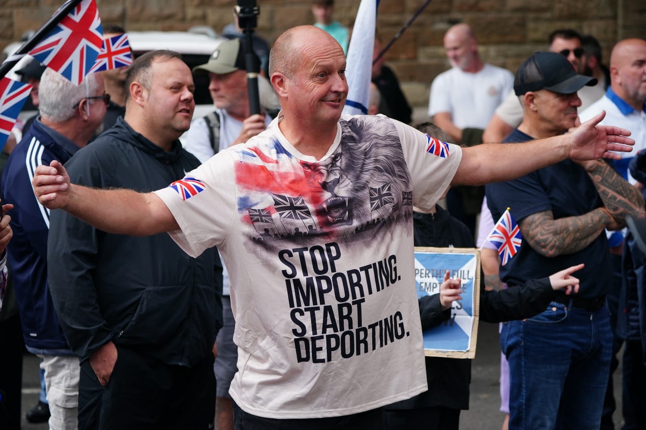 Government promises asylum appeals overhaul as hotel protests continue ...