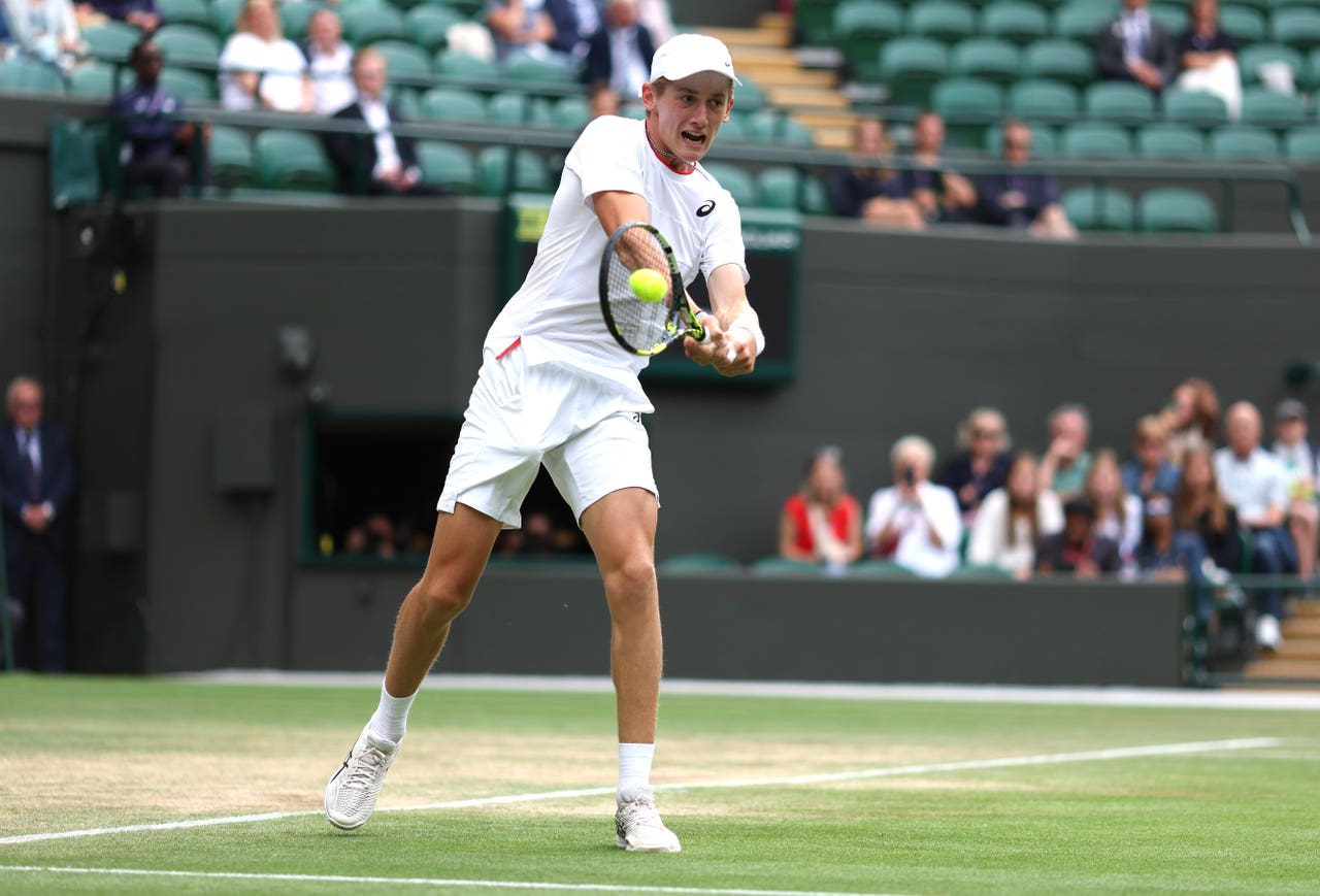 Who is Wimbledon boys’ champion Henry Searle? | Salisbury Journal