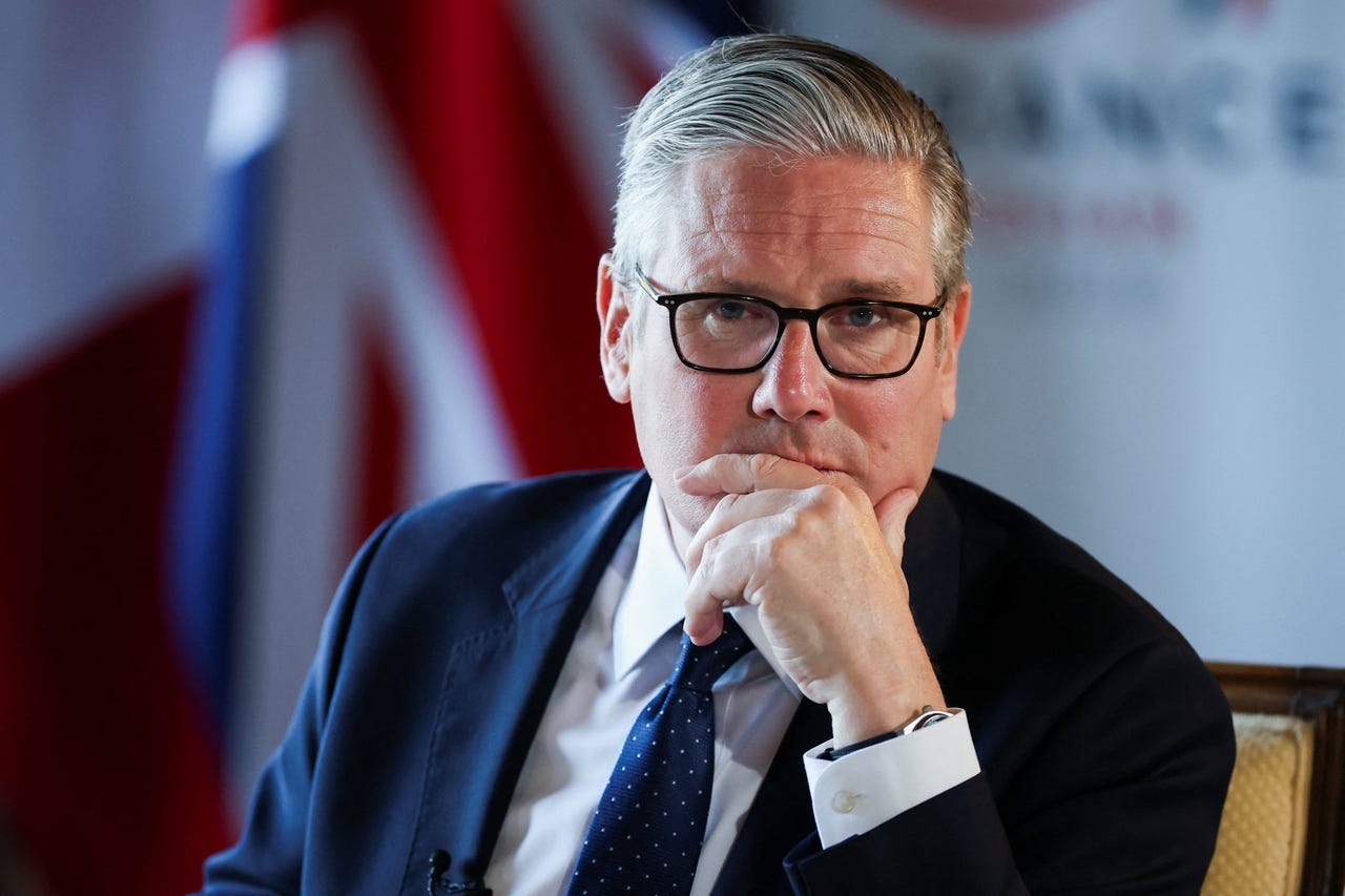 French riot police now working to stop small boat crossings – Starmer ...