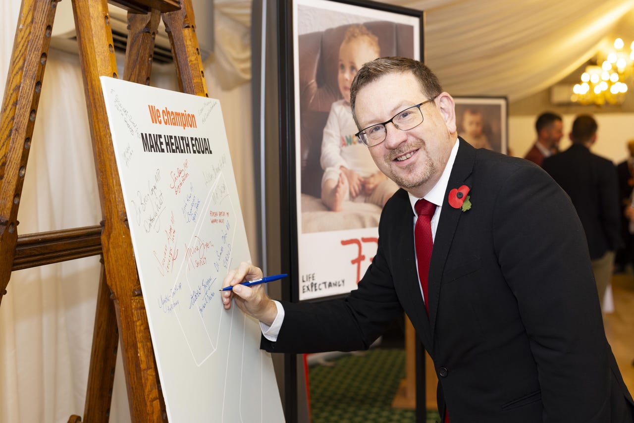 MP stands down paving way for potential Burnham return | Craven Herald