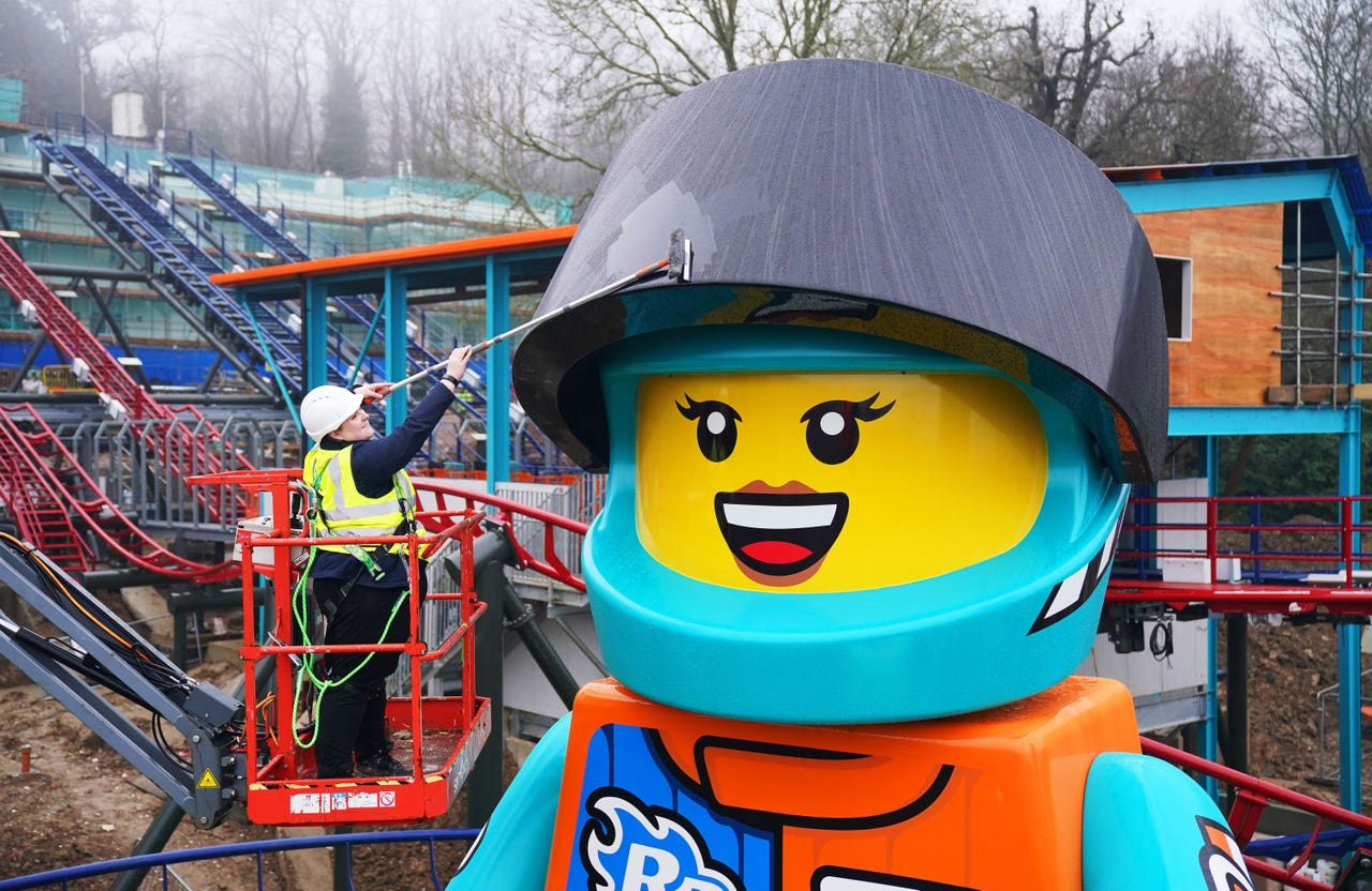 Lego replaces more fossil fuels in toy bricks with pricier renewables ...