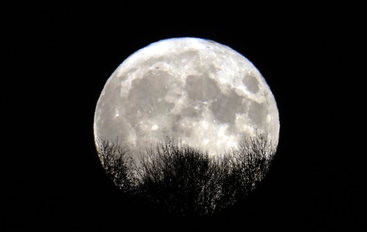 Turkey unveils space programme with the moon an early target | The ...