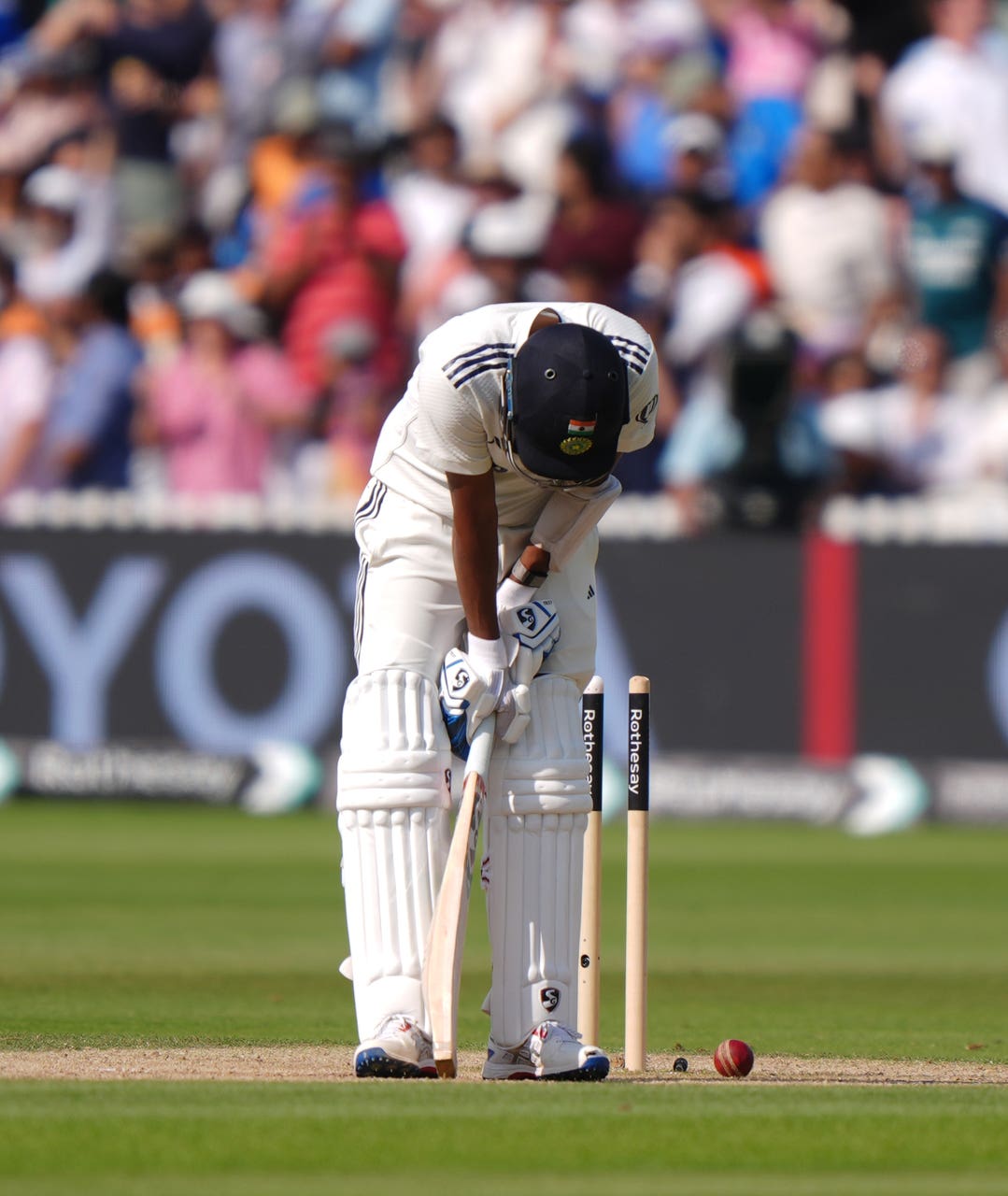 Shoaib Bashir defies injury to claim final wicket in dramatic England ...