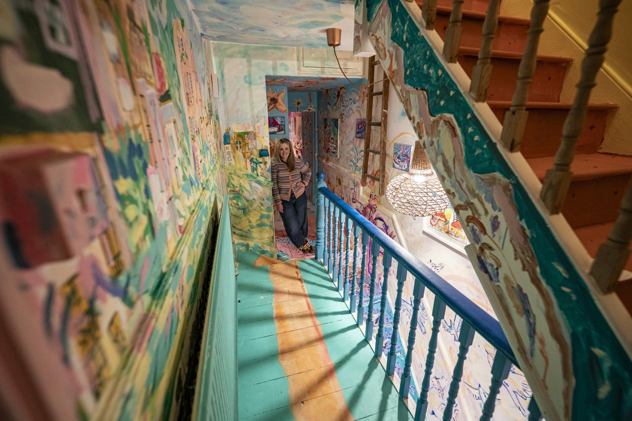 Home hand-painted by British artist goes on the market as £2m work of ...