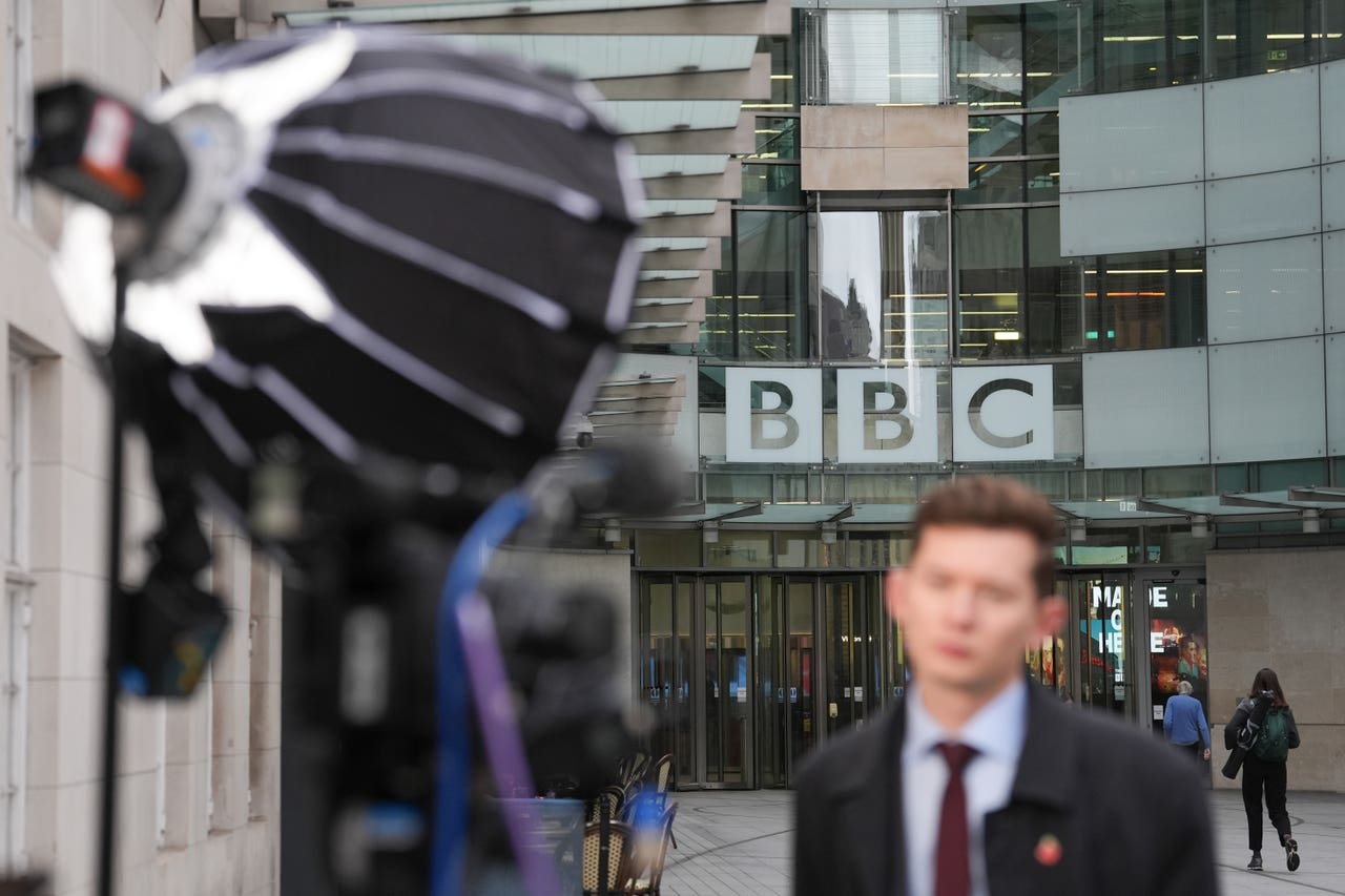 Tim Davie tells staff the BBC must ‘stand up for our journalism ...