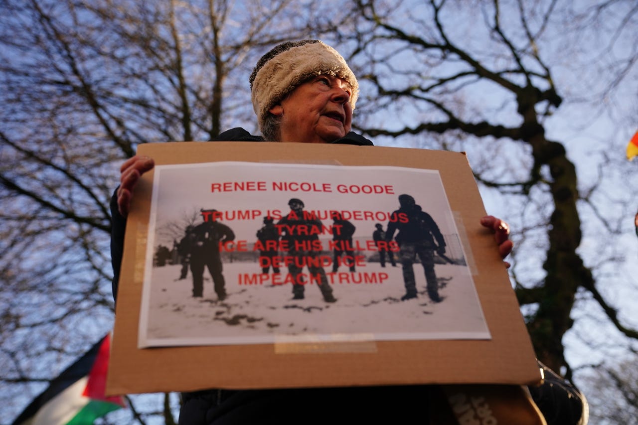 Protesters outside US consulate in Edinburgh call for release of Maduro ...