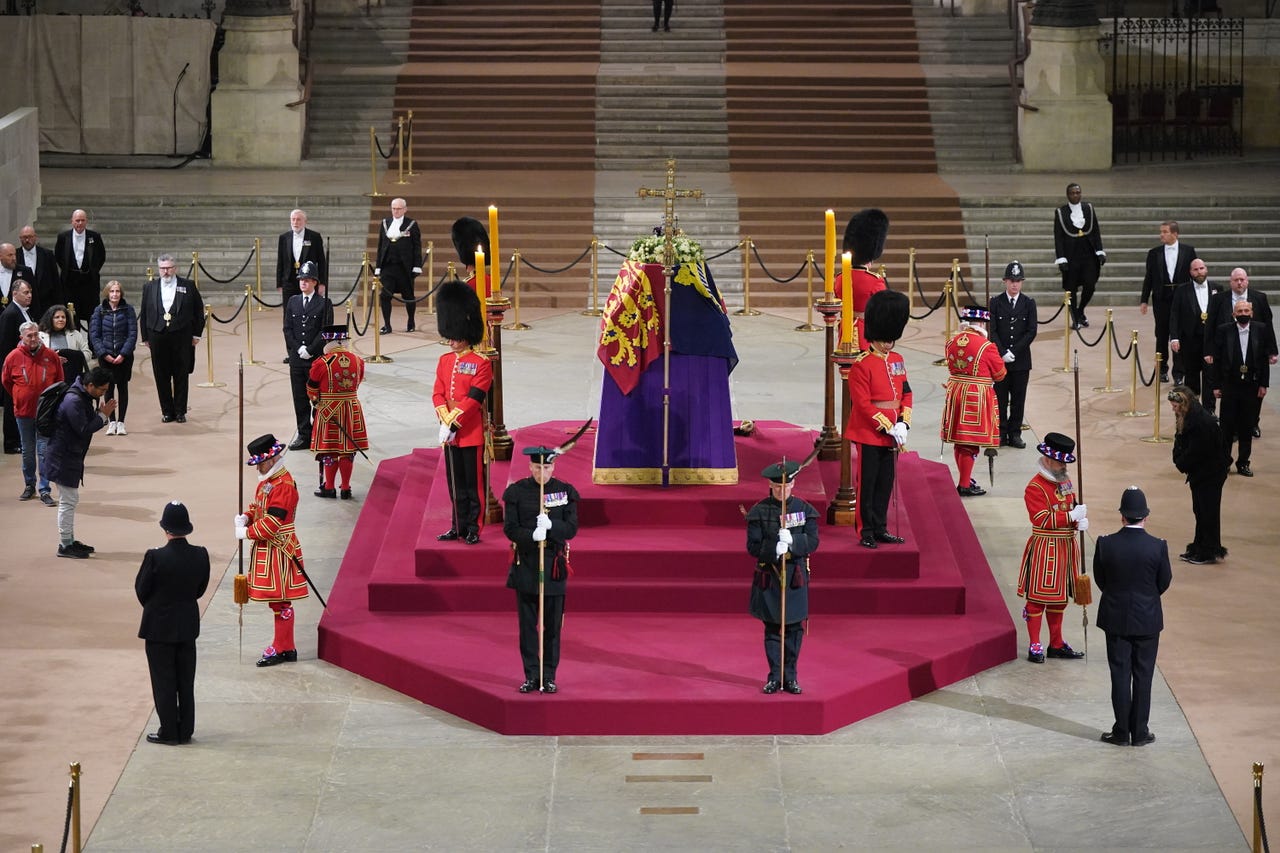 Horse that led Queen’s coffin to lie in state given ‘animals’ OBE ...