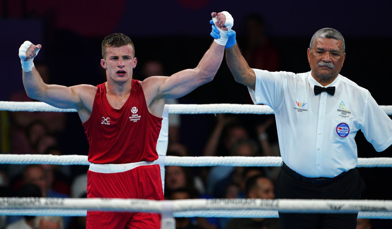 Reese Lynch makes Scottish boxing history with team’s third gold of ...