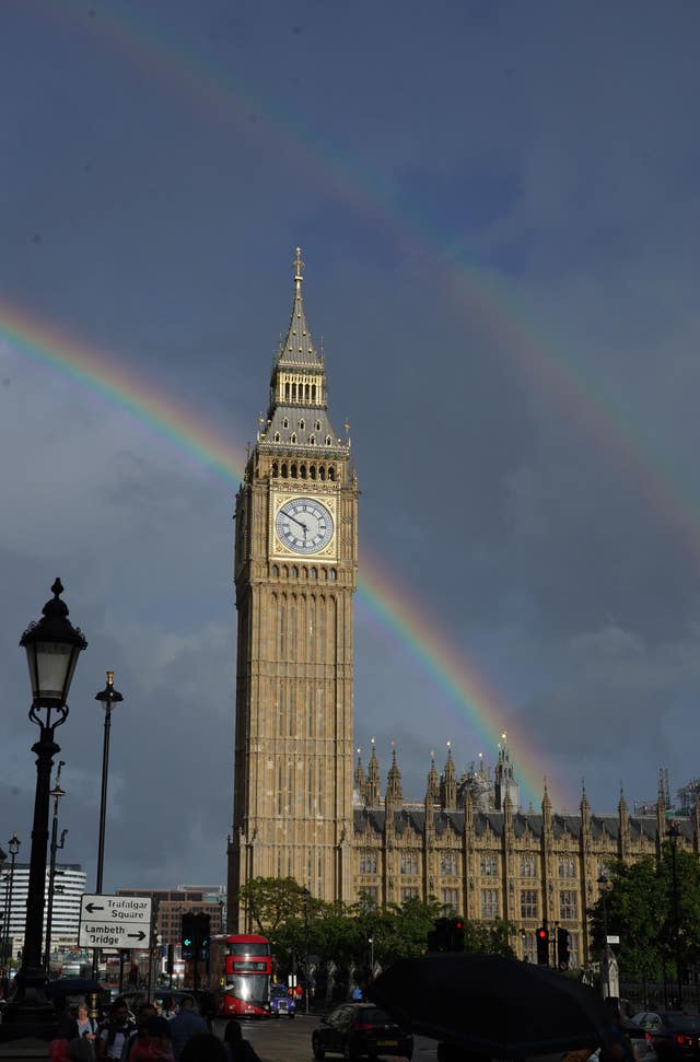 Double Rainbow Appears Over Buckingham Palace As Crowd Gathers To Mourn