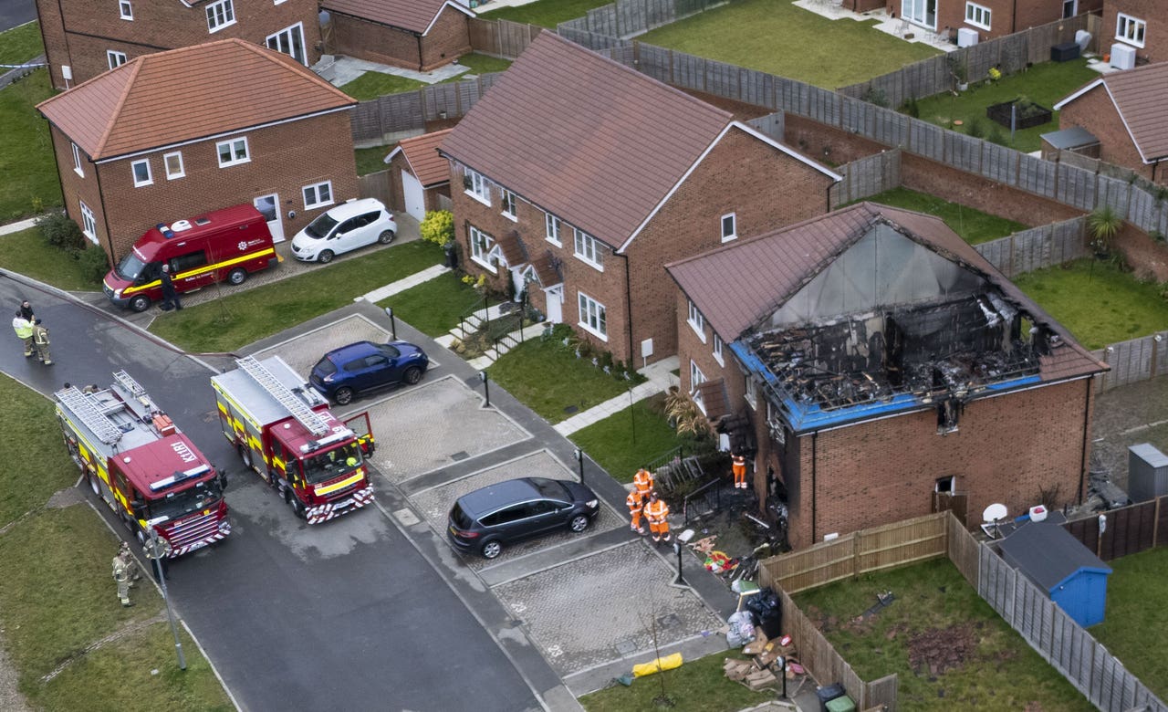 Remaining hotspots extinguished at scene of house fire that killed ...
