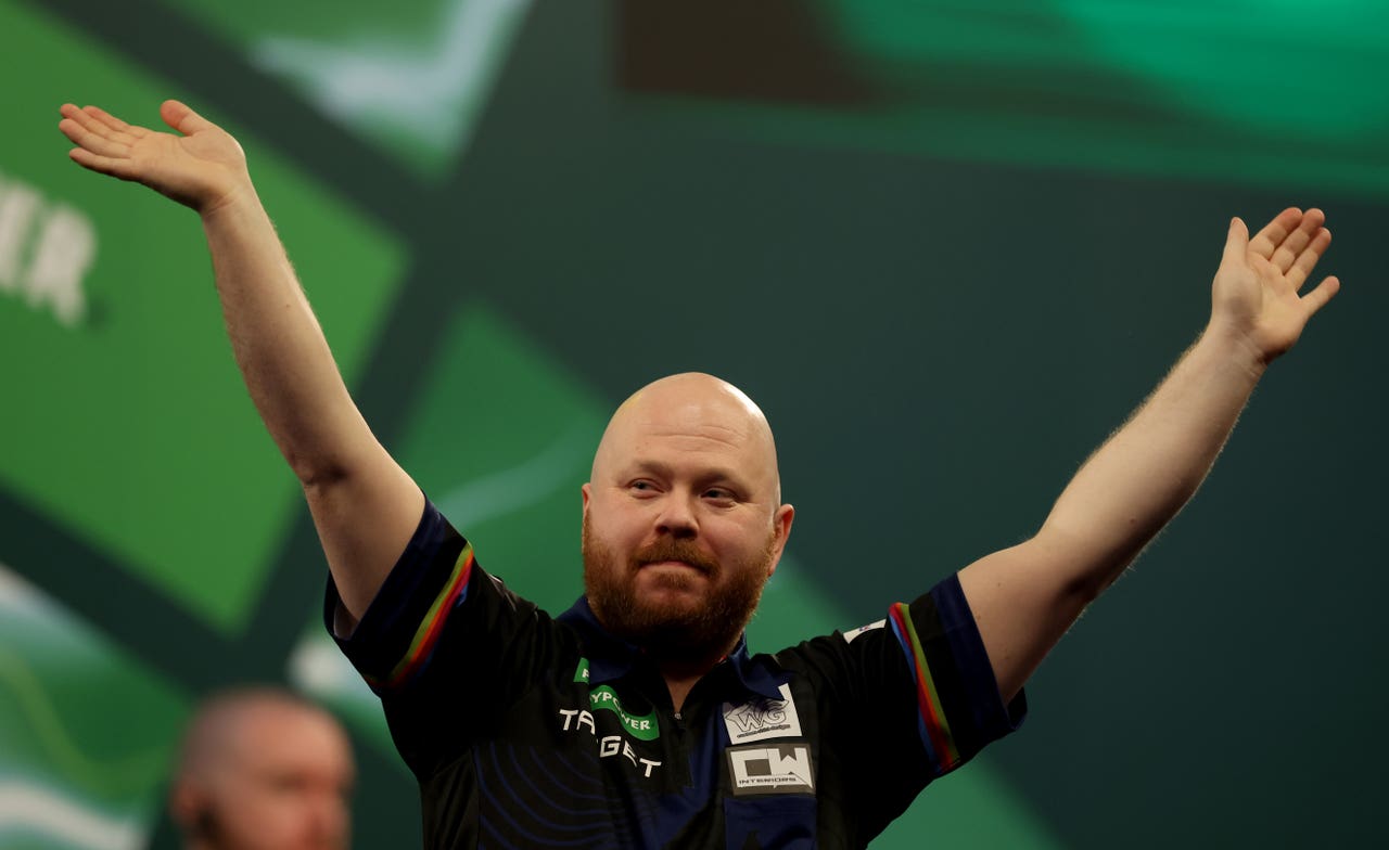 Gary Anderson renaissance continues with return to World Championship ...