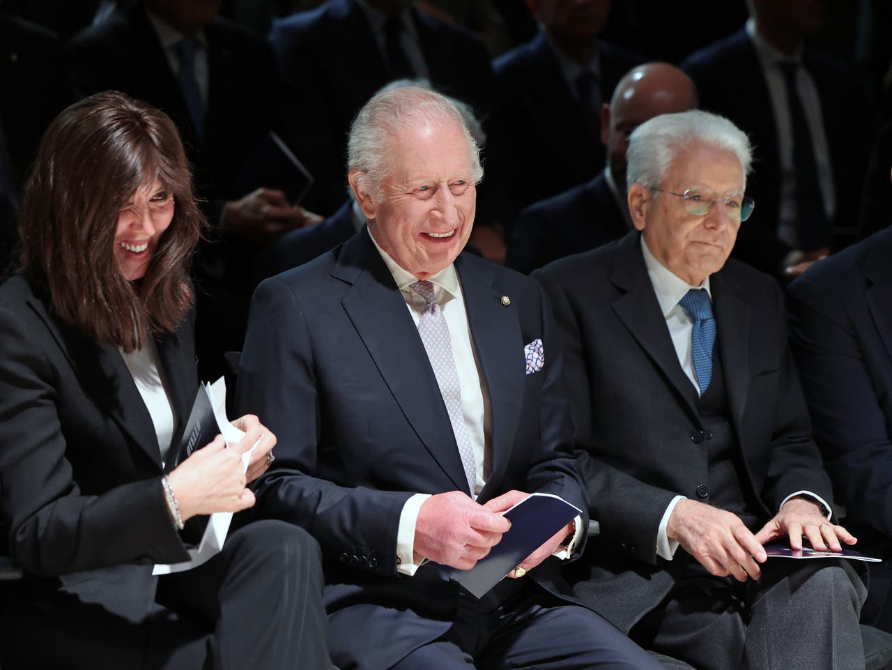 King enjoys Shakespeare performance in company of Italian actor Luca ...