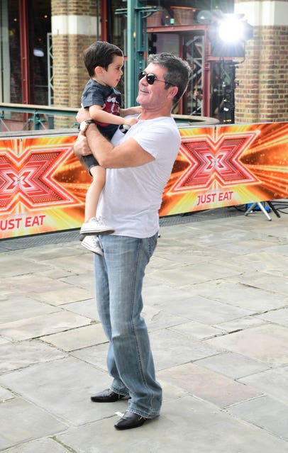 Father-and-son singing duo spark emotion in Simon Cowell on Britain’s ...