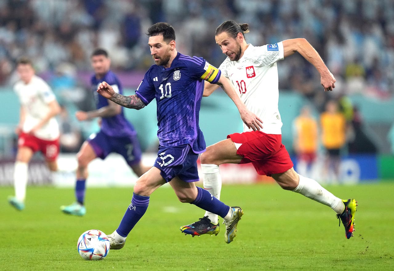 Czeslaw Michniewicz admits his ‘heart stopped’ in Poland’s loss to ...