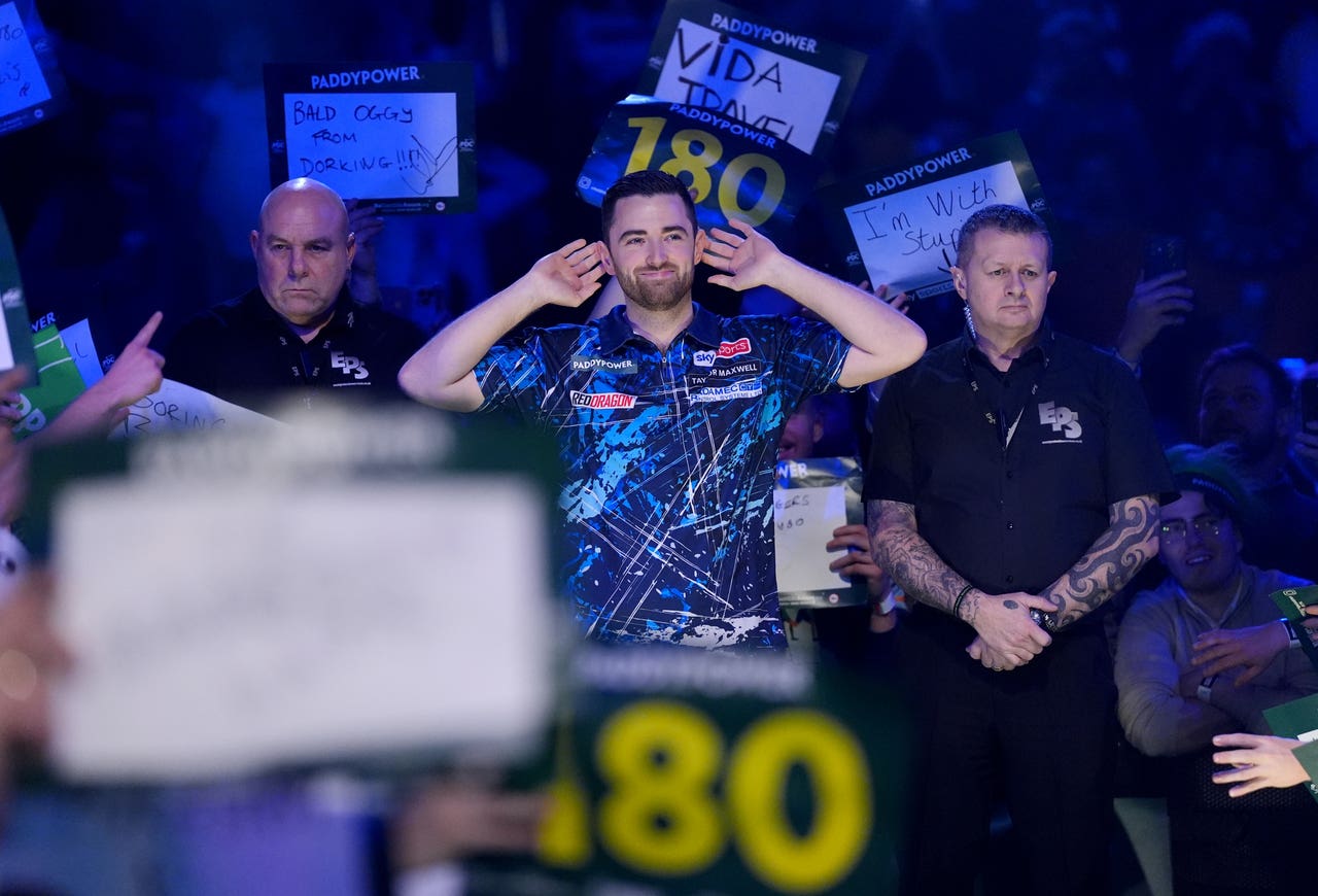 Luke Humphries bid for back-to-back World Championship titles on track ...